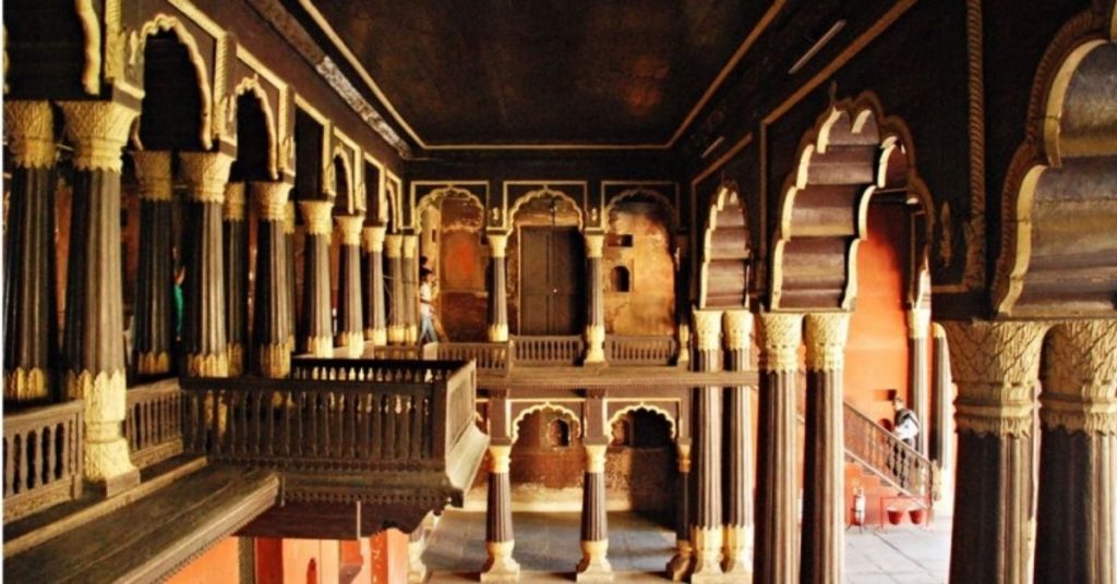 Tipu Sultan's Summer Palace Bangalore | Best Time & Tips